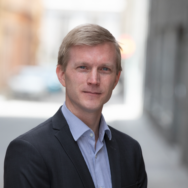 Identifying market manipulation: 5 practical examples - Trapets